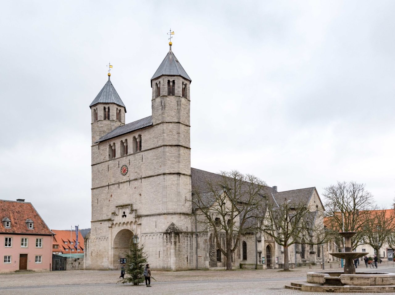 Stiftsfreiheit_1,_Stiftskirche_Bad_Gandersheim_20171222_011 – Vox Organi